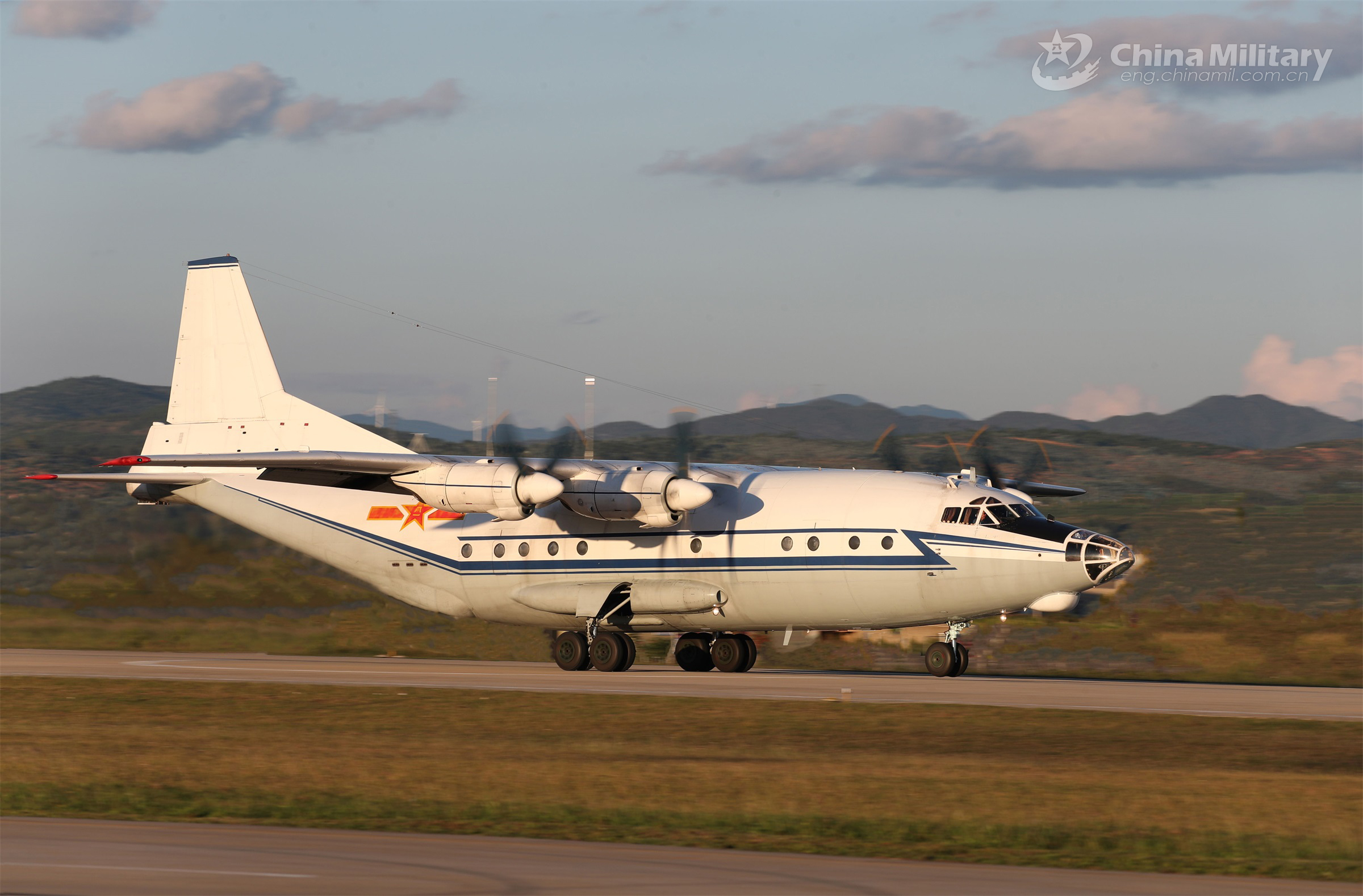 Aircraft participates in round-the-clock training - Ministry of ...